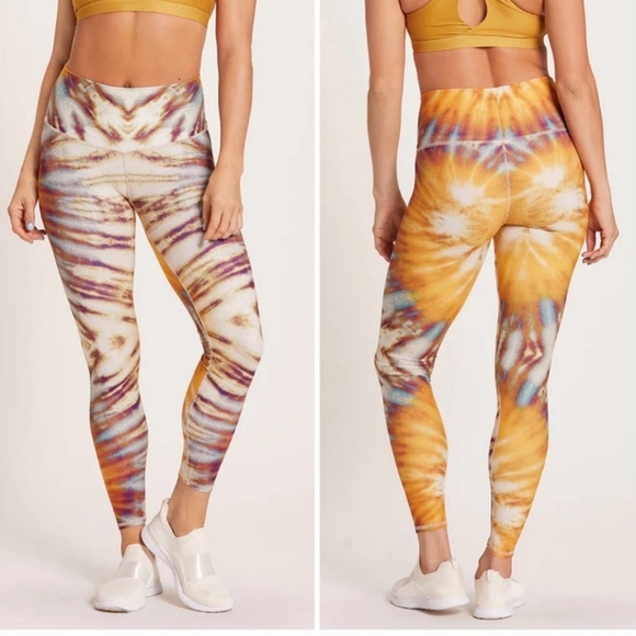 Niyama Sol | Pants & Jumpsuits | Niyama Sol Lion Leggings | Poshmark